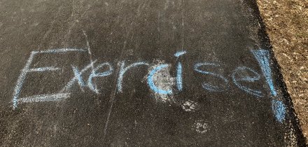 Colored Chalk Wishes | Logos con carne